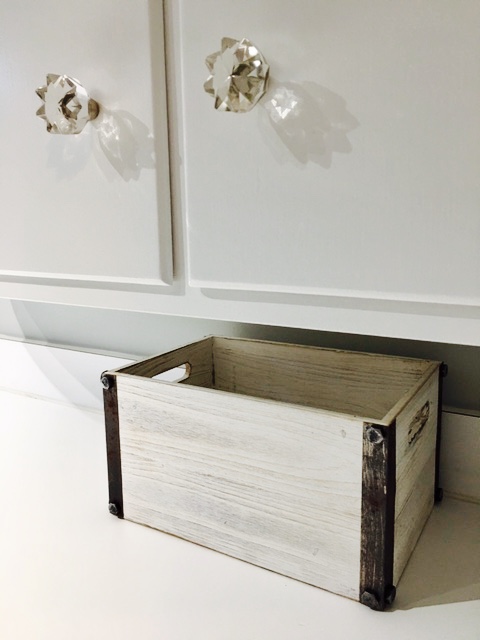 My Sad, Neglected Laundry Room | The Wry Home